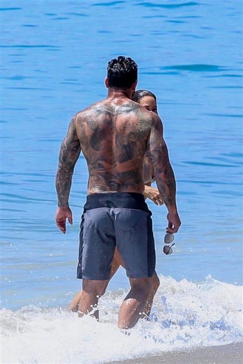 Brooke Burke Spotted On The Beach In Malibu 08 Gotceleb