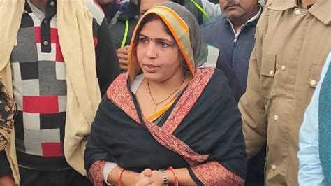 क्यों खनन माफियाओं के निशाने पर है Bjp सांसद रंजीता कोली चौथी बार हुआ