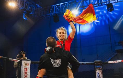 Даниела Алексовска европска шампионка во ММА ВИДЕО Ipon