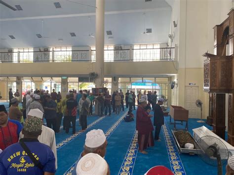 Imam Meninggal Dunia Ketika Main Badminton Kosmo Digital