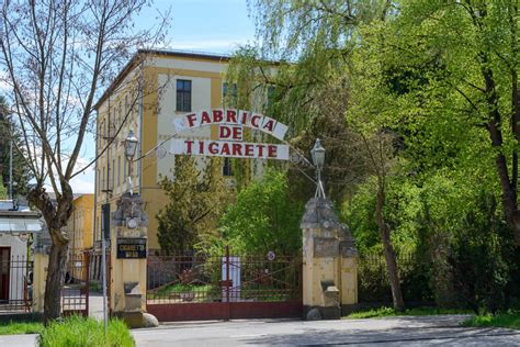 Primăria Sfântu Gheorghe cumpără fosta Fabrică de Ţigarete We Radio