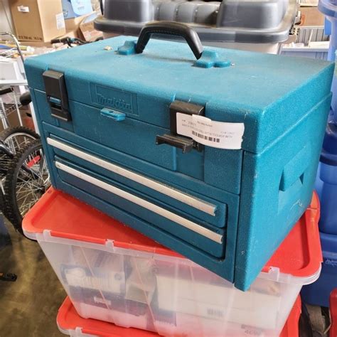 Makita Cordless Drill Set In Toolbox With Bits