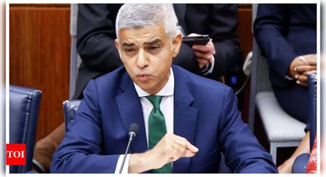 Have The French Bedbugs Invaded Uk Too Panic As London Mayor Sadiq