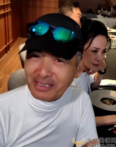 周润发袁咏仪关系怎么样庆生现场搂抱袁咏仪索吻，发嫂不悦 45看点