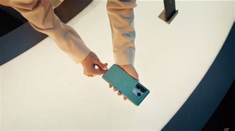 Oneplus T Vs Oneplus Pro Whats The Difference Tom S Guide