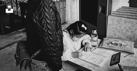 Woman In Black Jacket Reading Newspaper Photo Free 禺东西路36号 Image On