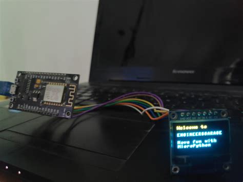 Using MicroPython SSD1306 driver to interface an OLED display with ESP8266 & ESP32