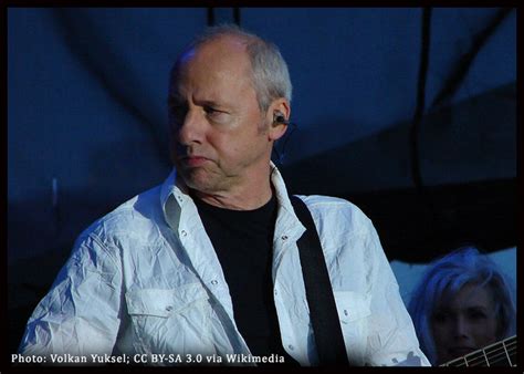 Former Dire Straits Guitarist Mark Knopfler Announces New Album