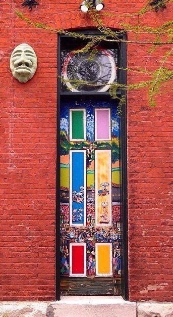 Pin By Alba Douek On Doors Painted Doors Unique Doors Beautiful Doors