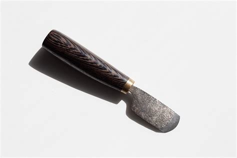 革包丁 丸刃 革漉き レザークラフト その他素材 Yoki 通販｜creema クリーマ ハンドメイド・手作り・クラフト作品の販売サイト