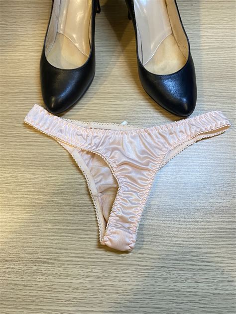 妻の所持下着 画像投稿掲示板 投稿内容
