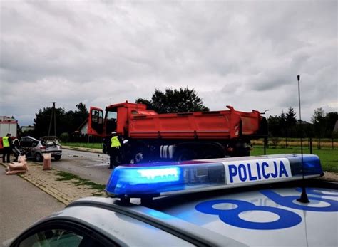 Policjanci szukali go w lesie 14 latek był w zupełnie innym miejscu