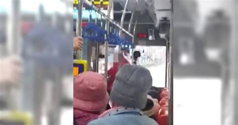 沒戴口罩又沒付錢！司機規勸險遭毆 全車暴怒他秒縮連說：歹勢 社會 Ctwant