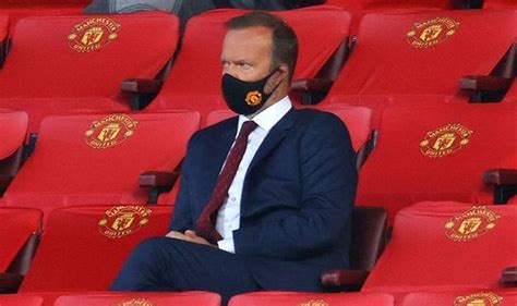 Man Utd Transfer News United Reach Agreement With Target Amid Telles