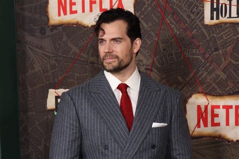 Henry Cavill To Headline Warhammer 40k Series On Amazon Prime Video