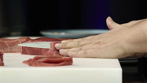 「寿司マン」になれば将来は安泰！ スペインで日本食ブームが止まらない 人手不足で、皿洗いまで駆り出す始末 クーリエ・ジャポン