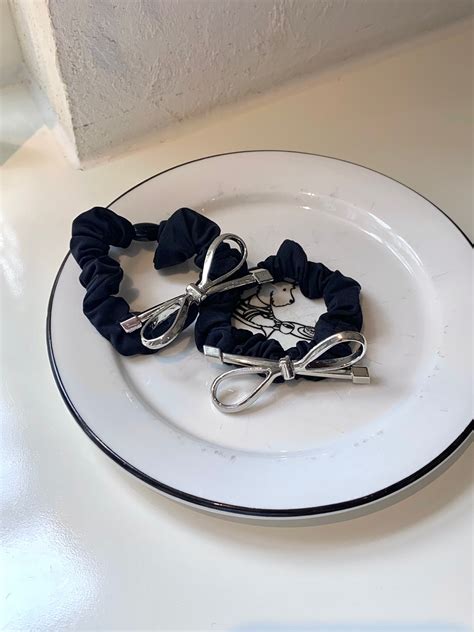 당일출고 보니 메탈리본 헤어 스크런치 머리끈 헤어슈슈 헤어곱창 에이블리