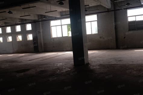 【8图】苏州园区葑亭大道地铁口附近一楼800平厂房出租苏州工业园唯亭厂房仓库土地车位出租 苏州58同城