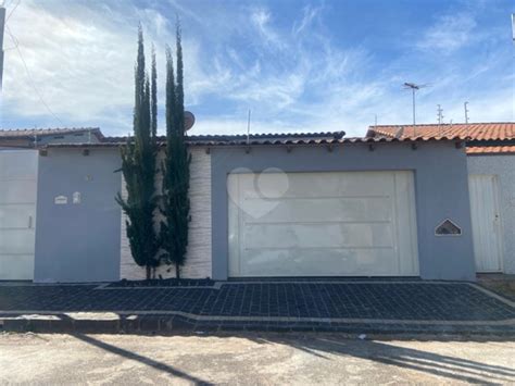 Casa 3 quartos à Venda Luizote De Freitas Uberlândia Lopes
