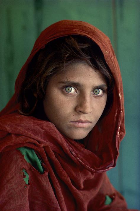 Sharbat Gula Afghan Girl 1984 Or The Original Human Porn Rhumanporn