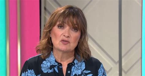 Lorraine Kellys Emotional Confession To Co Star After Being Left In