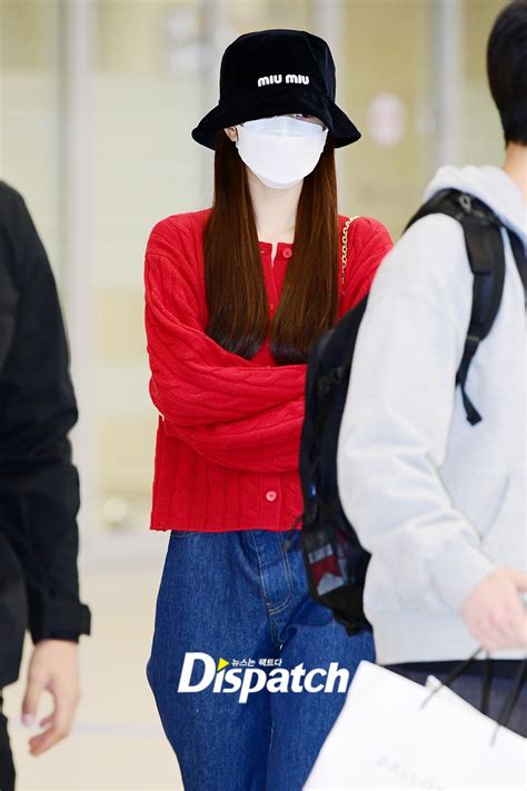 현장포토 비율 실화야장원영 공항 런웨이 디스패치 뉴스는 팩트다