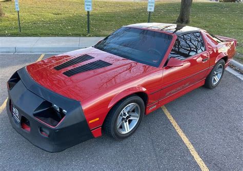 1985 Chevrolet Z28 Camaro Iroc Z For Sale Photos Technical