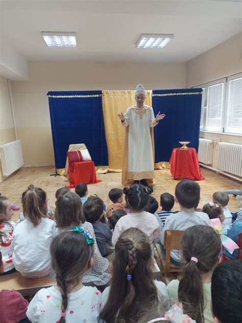 Театарска претстава “Разгалениот принц” ЈУДГ ОЦ Кочо Рацин