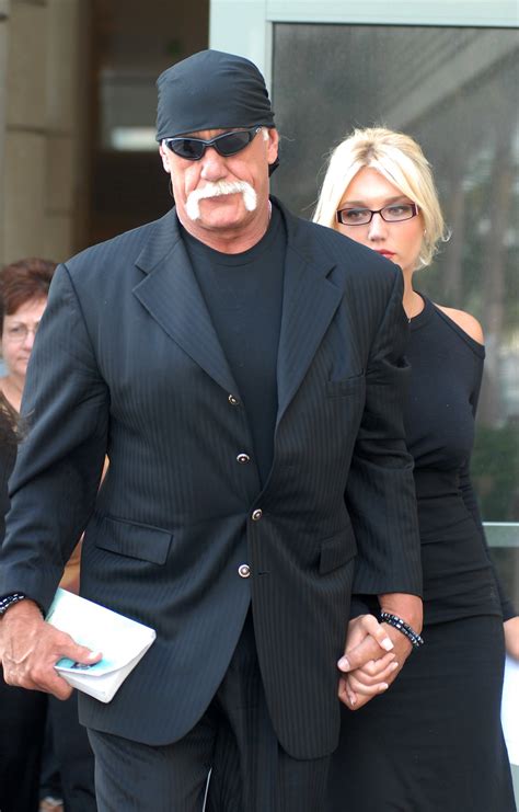 Hulk Hogans Daughter Brooke Shows Off Her Stunning Figure In A New Instagram Photo