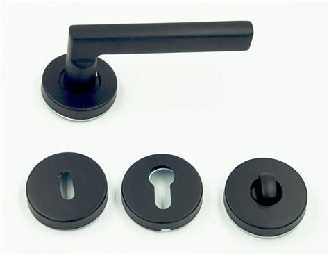 Колос БГ Мебелен обков консумативи