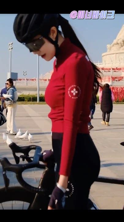 바닷바람과 함께 달리는 그녀 해변의 여신 라이딩 🌊🚴‍♀️ Cycling 자전거 자전거라이딩 자전거여행 Bycle