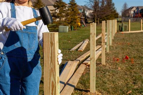How To Build A Wood Fence