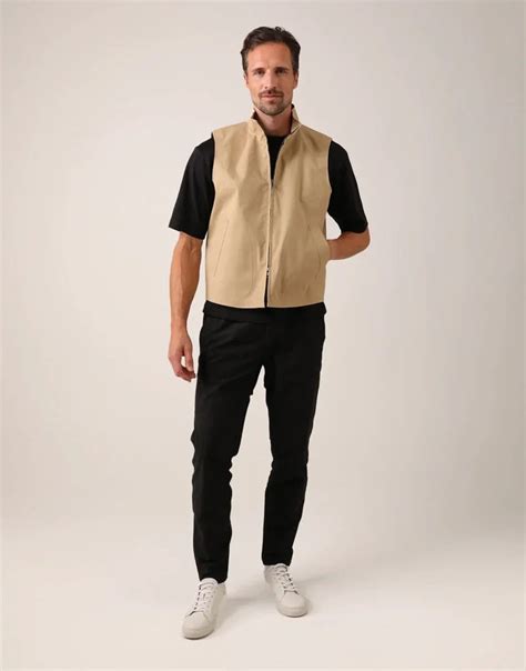 Hancock Of Scotland Article 51 Vulcanised Gilet Fawn Hancock