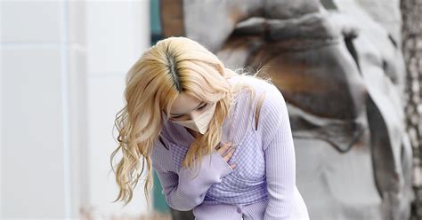 태연 인사를 꾸벅 포토엔hd