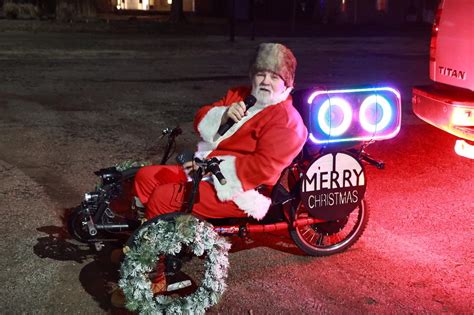 Through The Lens Cyclists Mark Longest Night Newton Kansan