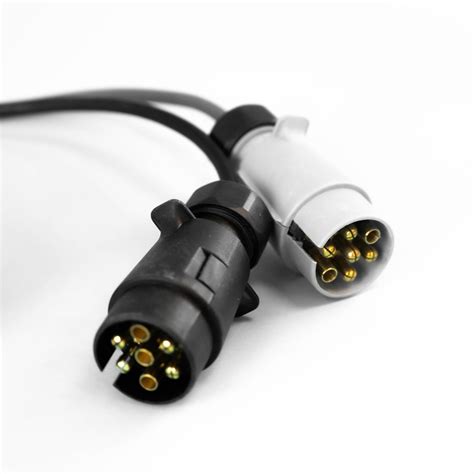 Electrical Adaptor 13 Pin Socket To 7n And 7s Plugs Southwest Leisure