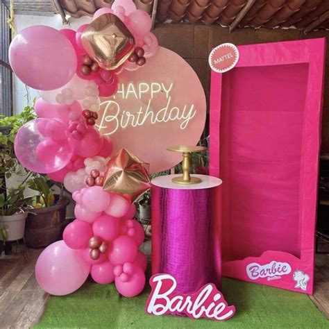 زیبا ترین تم تولد دخترانه با دیزاین باربی به همراه بادکنک آرایی