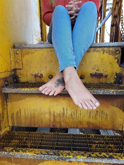Do You Like My Long Toes 💋 Rlongtoes