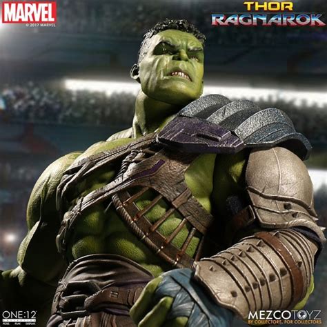 Ragnarok Hulk Ragnarok Thor Mezco Toys The One12 Collective