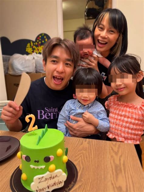 41歲女星素顏抱兒自拍 「滿臉雀斑、黑眼圈」嚇壞網：急速老化 華人星光 中時新聞網