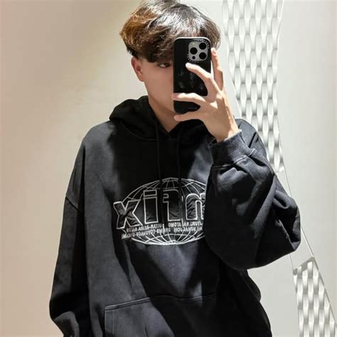 C Cz 1004 • Threads Say More