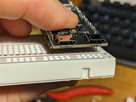 🔌 Esp32 S3 Devkit Breadboard Holder・free 3d File For 3d Printing・cults