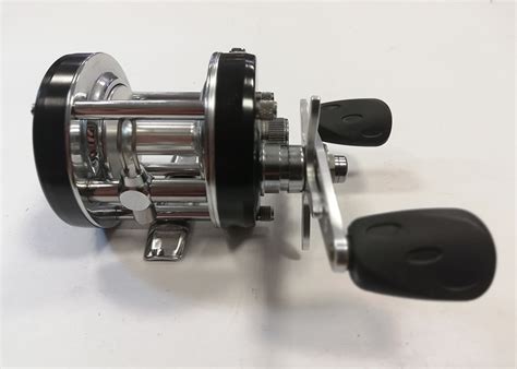 Reel OMOTO Chief CS 5001