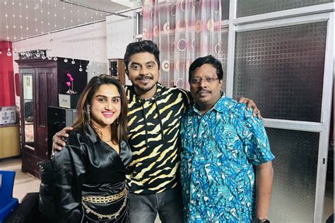 அசீம் நீ யாருன்னே தெ ரியாது உன்னை எனக்கு பி டிக்கவே பி டிக்காது