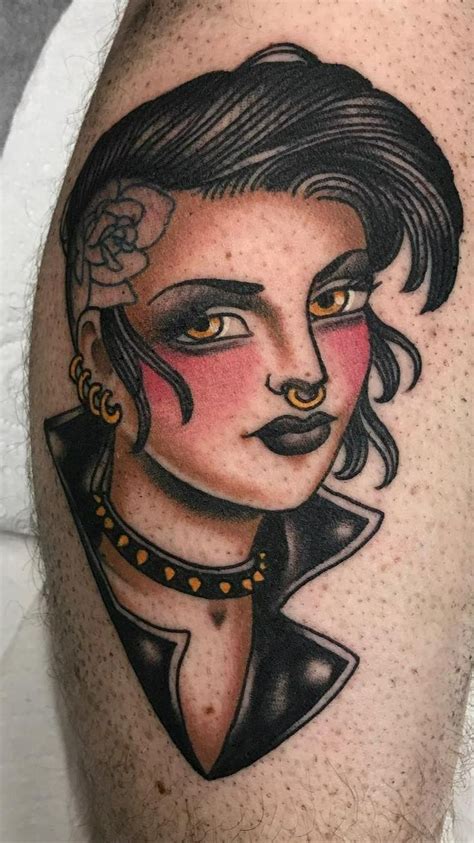 Traditional Tattoo Girls