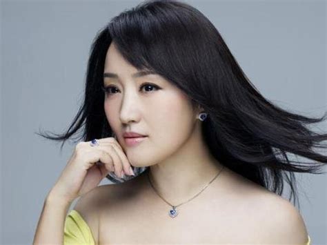 玉女杨钰莹的命理分析未来星路