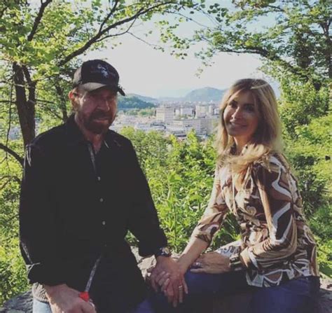 Meu Marido Estava Ao Meu Lado O Tempo Todo Chuck Norris Abandona A