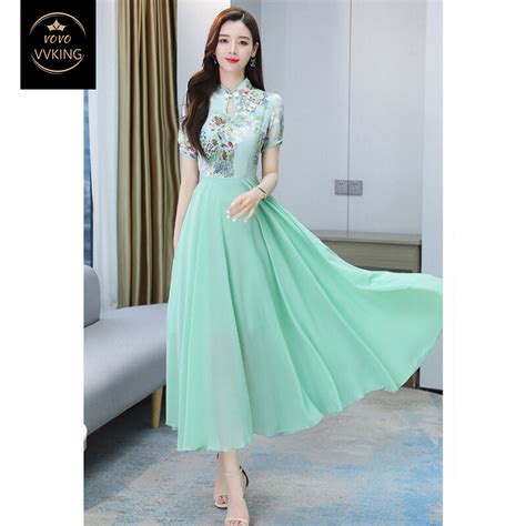 ชุดเดรสผ้าชีฟองสำหรับผู้หญิง ชุดกระโปรงกี่เพ้าแนวเรโทรยาวปานกลางปกตั้งพิมพ์ลายสไตล์จีน Vvking