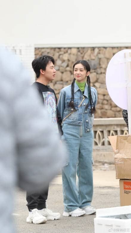 五十公里桃花坞路透 郭麒麟周也好憨 搜狐大视野 搜狐新闻