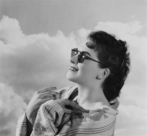 9 Surprising Moments In The History Of Sunglasses Science Museum Blog